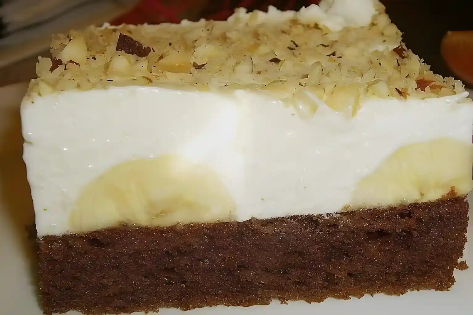 Banana Caramel Cream Cheese Pie